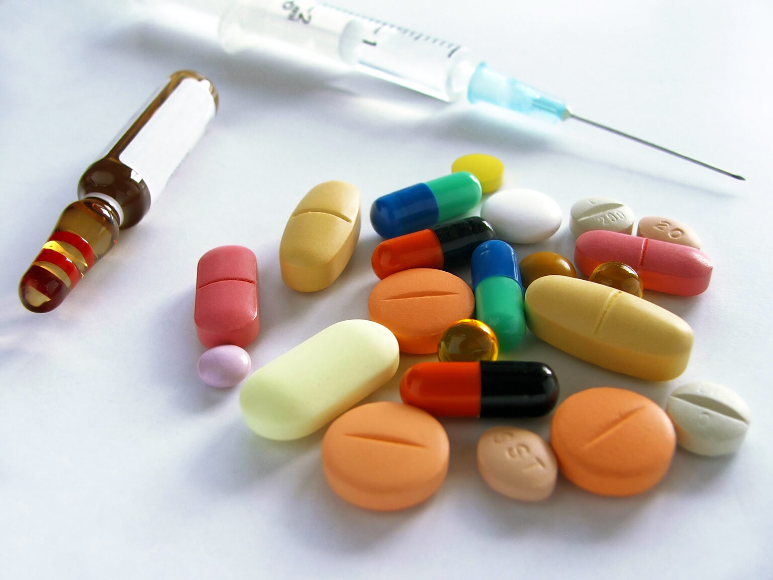 Oral Medication VS. Intravenous Therapy - The IV Lounge